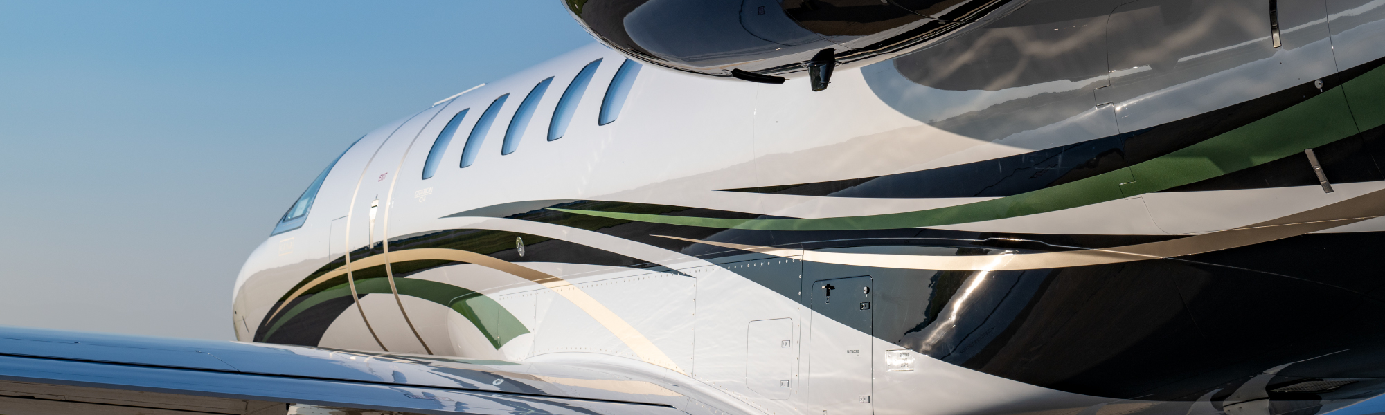 Stories in the sky: Jet OUT tail numbers – N824NE